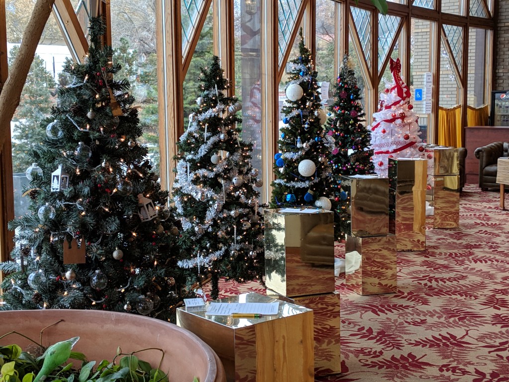 The eighth annual Festival of Trees - SUU News
