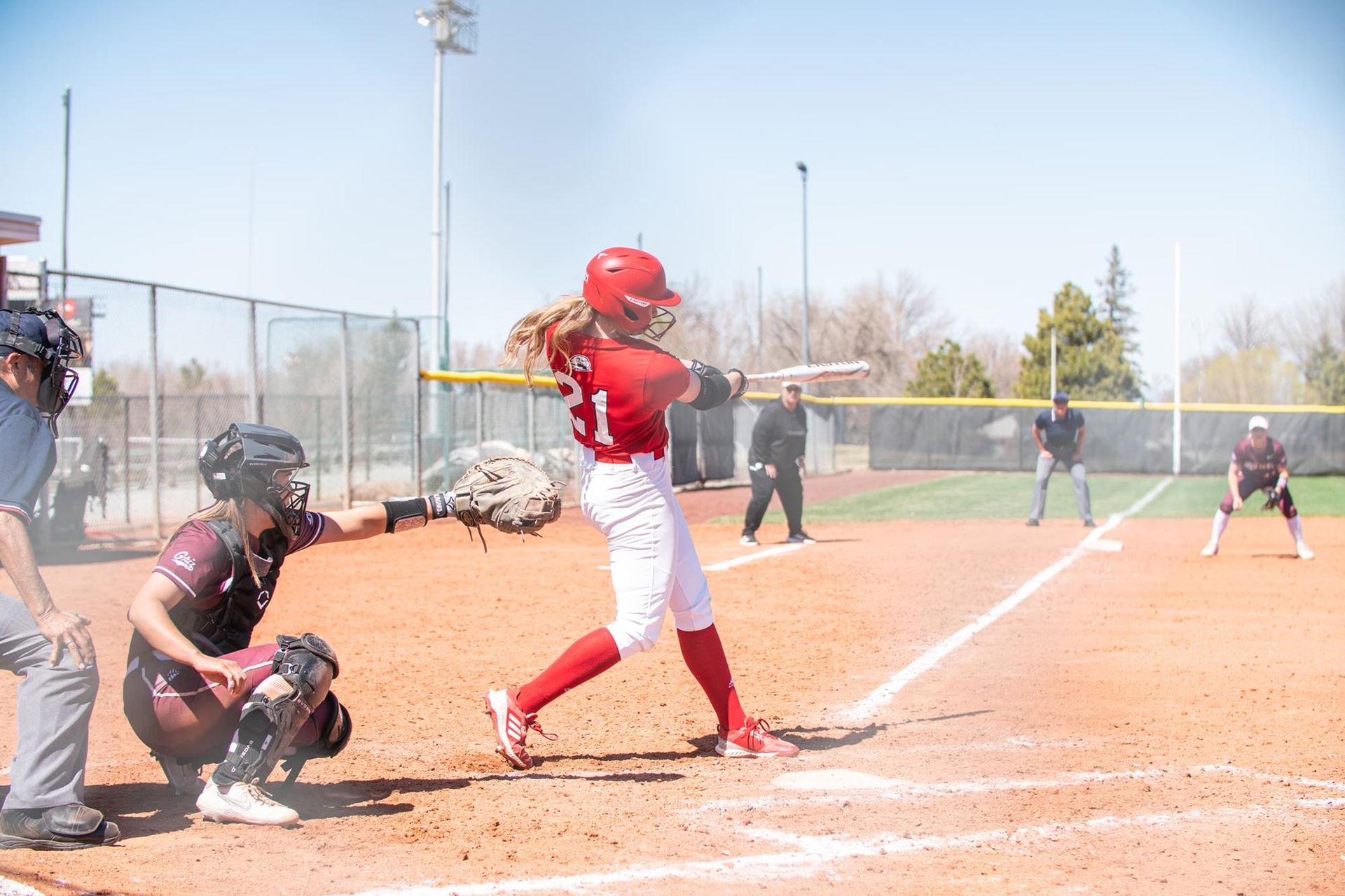 Softball swept by Grizzlies at home - SUU News