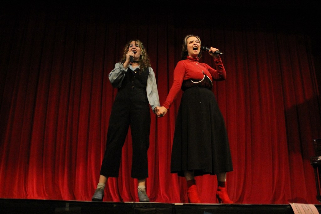 SUU theatre’s student clubs unite for an opening social - SUU News
