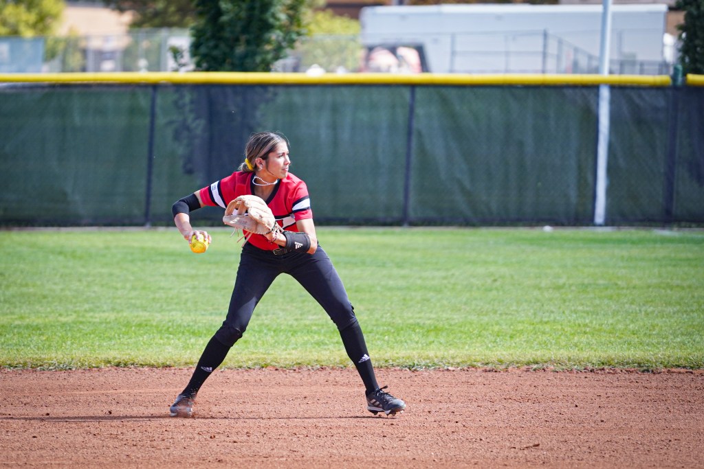 SUU softball to begin second weekend of play - SUU News