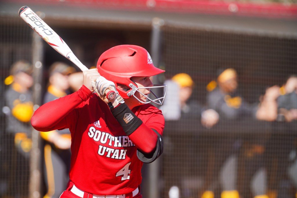 Softball goes 1-2 in weekend series versus Stephen F. Austin - SUU News