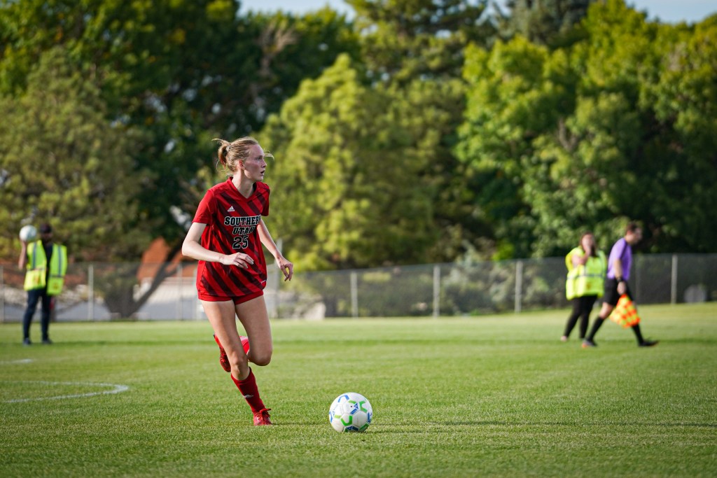 Soccer suffers senior night defeat - SUU News