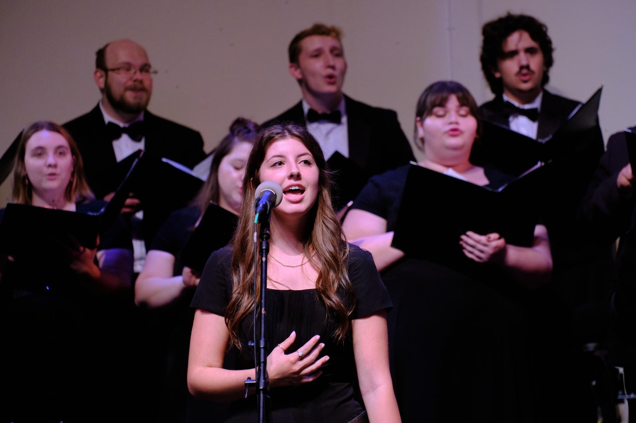 Singing with the Symphony - SUU News