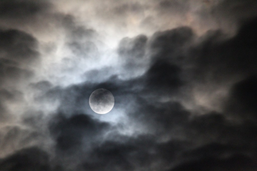 Thor’s Hideout Moonlight Hike with SUU Outdoors - SUU News